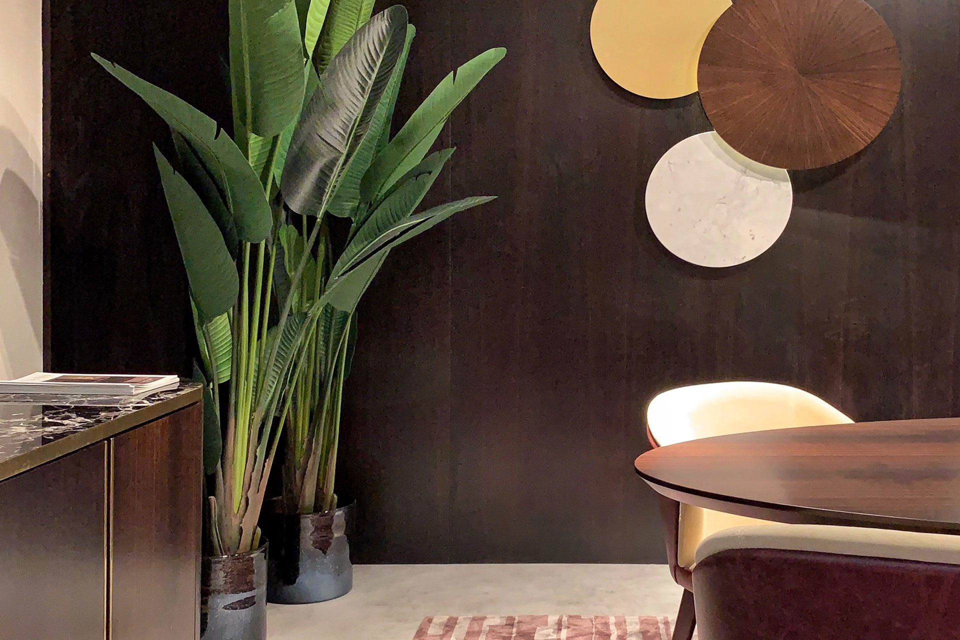 A smart solution for charging devices in the bedroom - Nlg Interior Design